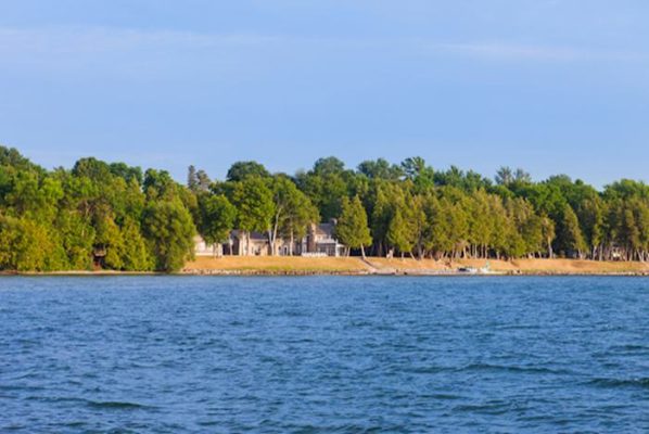 Fishing on Lake Simcoe Guide: Spots, Licenses, Tips - Ontario - Fishing ...
